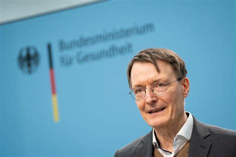 Neue Liebe Für Lauterbach Sie Ist Seine Freundin Mopo