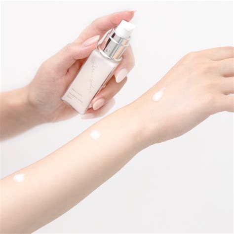 ハンドボディ美容液White Jewelry HandBody Serum 雪見草 Shiro no Sakura シロノサクラ