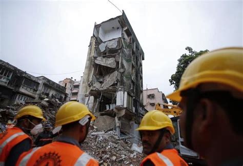 Mumbai Building Collapse Pics