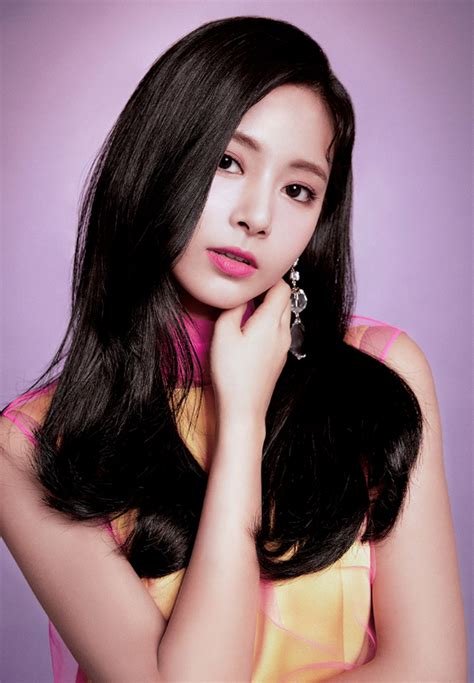 나 혼자 선다 대만의 ‘국민 여동생 트와이스twice 쯔위