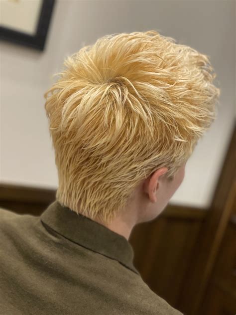 【金髪ショート】｜ヘアカタログ｜ 高級理容室 床屋 ヒロ銀座ヘアーサロン