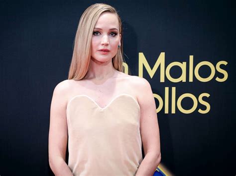 Jennifer Lawrence JohnleeAela