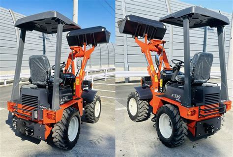 クボタ R330 ホイールローダ 220時間 4WD 塗り替え無し 三重県 下取りOK(建設機械、重機)｜売買されたオークション情報 ...