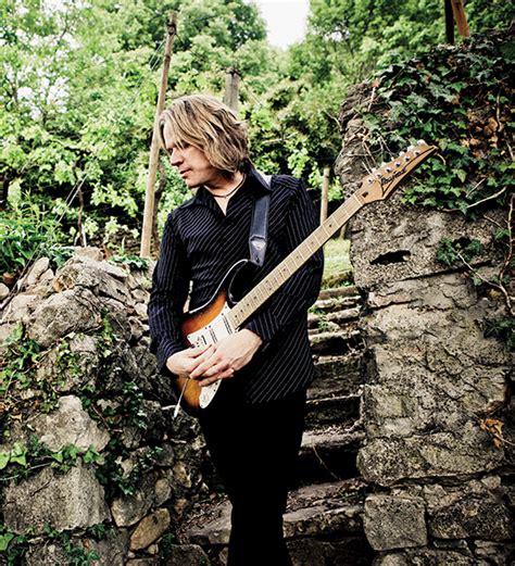 Andy Timmons Vintage Guitar® Magazine