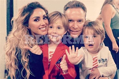 Anahí Festeja Su Cumpleaños En Familia