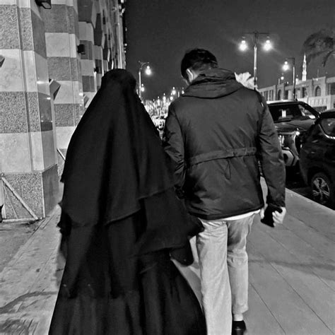 Pin By Maryam Hashmi On Couples Videos Muslim Couples Muslim Couple