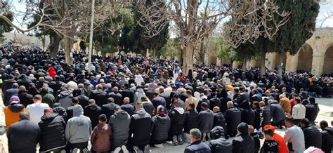 صلاة الجمعة الثانية من رمضان في المسجد الأقصى المبارك ادارة اوقاف