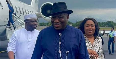 Former Nigerian President Goodluck Jonathan Arrives Sierra Leone To