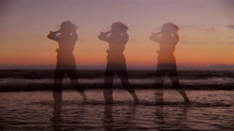 After Musiic Versión Doble De Girls Just Wanna Have Fun A Cargo De