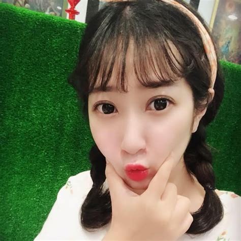 Vivi Vivi Threads Say More