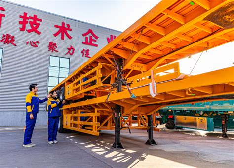 Container Chassis Rhinotrail