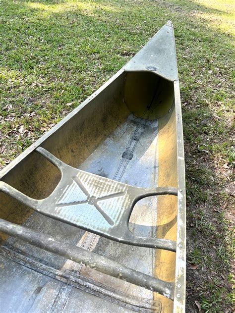 1958 17ft Grumman Canoe