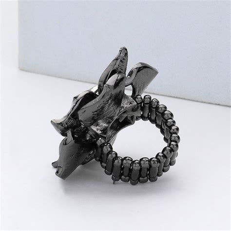 Round Stone Centered Flower Stretch Ring