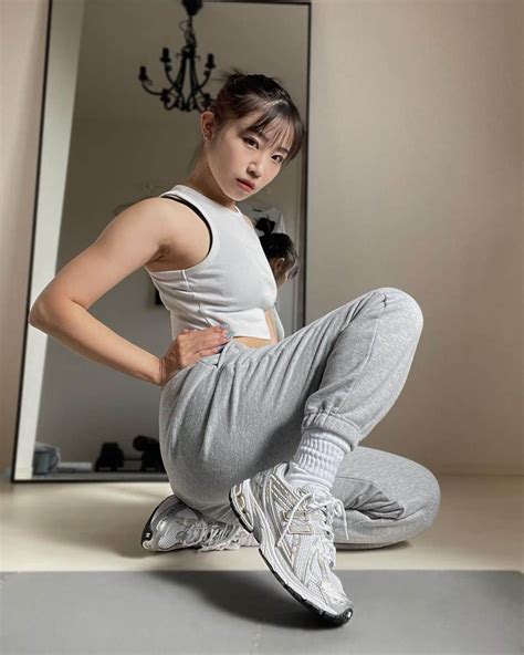 葉山もえみさんのインスタグラム写真 葉山もえみinstagram「newスニーカー👟 Beautyandyouth United