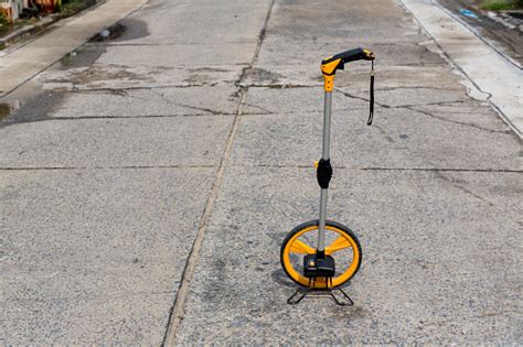 거리 측정 휠 장치 롤링 거리 측정 도구 시공 측정 도구 거리를 계산하기 위한 측정 휠 도구 압연 주행계를 갖춘 실외 측량 측정