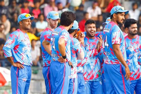 Fba Vs Chk Dream11 Prediction Fantasy Cricket Tips Playing Xi Pitch