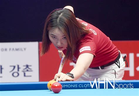 강지은 집중을 해서 포토