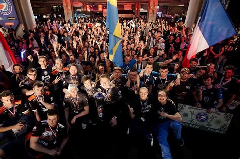 نتایج نهایی مسابقات 2014 Eswc در بازی های Call Of Duty، کانتر و دیگر