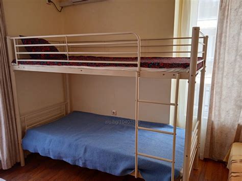 Продавам двуетажно легло Легло Мебели за дома и офиса Поморие Продавам двуетажно легл