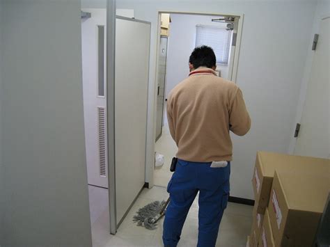 ビル清掃事例 東京の清掃屋さん