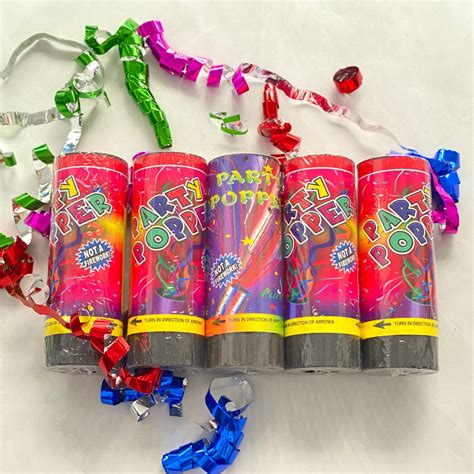11cm Party Hand Twist Small Confetti Launcher Party Housewarming