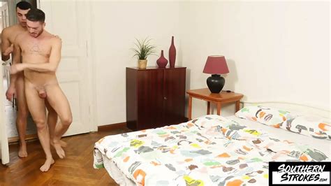 SOUTHERNSTROKES Top Schwuler Joel Vargas Ohne Gummi Rico Fatale Arsch XHamster