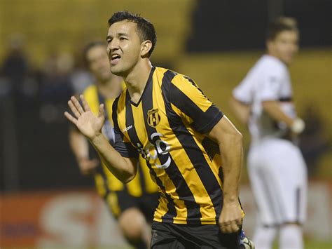Guaraní Y El Vídeo Anunciando El Regreso De Néstor Camacho Guaraní
