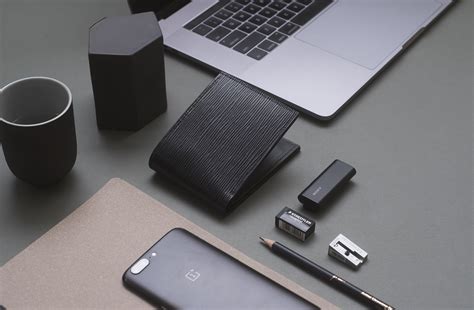 Thắng Bifold Wallet Plus Black Epi Leather And Buttero Veg Tanned