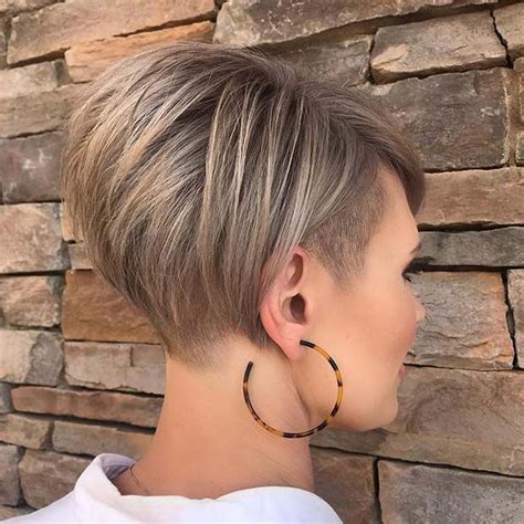 43 Stacked Bob Haircuts That Will Never Go Out Of Style Thick Hair
