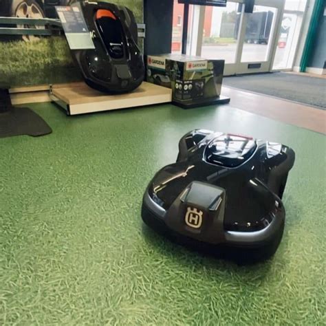 What Is A Roller Lawn Mower Definition Faqs And Are They Any Good