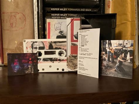 Tracing The Wound Break Down Communication Illuminated Paths