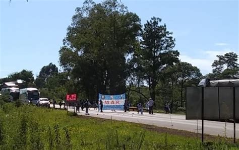 Cortes de ruta complican el tránsito en rutas misioneras EL