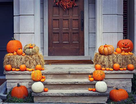 Fall Harvest Porch Decor At Layla Swallow Blog