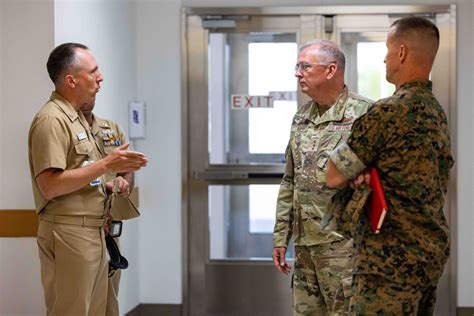 Dvids Images Lt Gen Rupp Visits Marine Corps Air Station Iwakuni