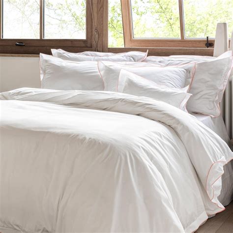 Le Jacquard Francais Songe Bed Linen Red Artedona