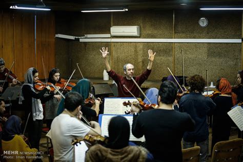 Italian Maestro Giuranna Impressed By President Rouhanis Remarks On