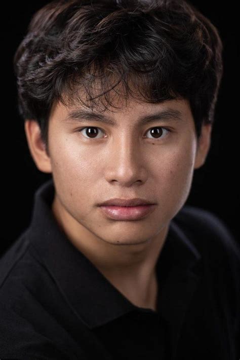 Web David Tran Headshots Rgz4876 Hawaii Headshot Photos