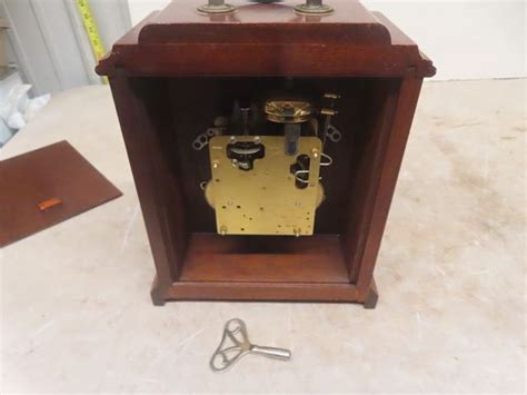 Franz Hermie Model 150 080 Mantle Clock With Key Mcsherry Auction