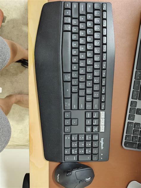 Logitech Bluetooth Keyboard And Mouse Set Mk850 Computers Tech Parts Accessories Computer