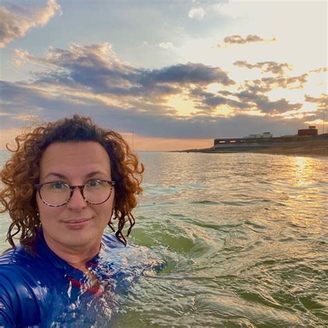 Cecilia Szolnoki On Linkedin Mentalhealthawarenessweek Coldwaterswimming Tohelpmyanxiety…