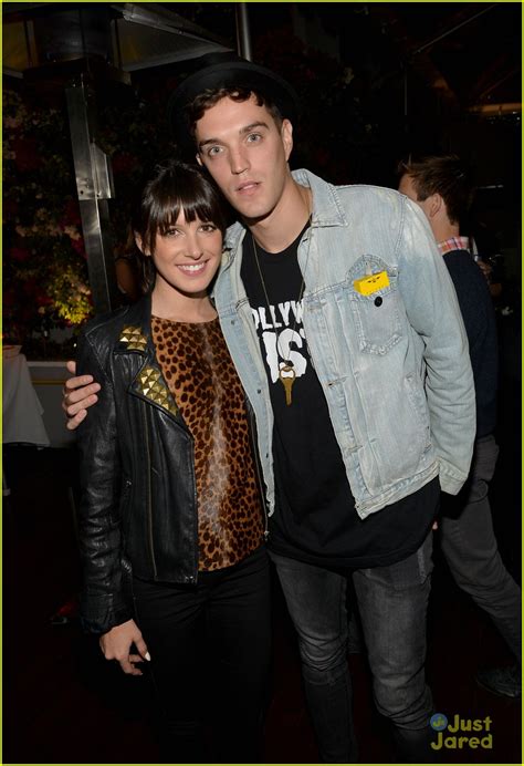 Full Sized Photo Of Nikki Reed Shenae Grimes Cassie Scerbo Jeans Event