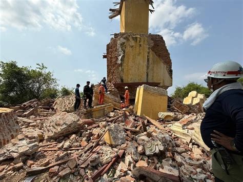 Mandalay အင်းဝမြို့ဟောင်း နန်းမြင့်မျှော်စင် ပြိုကျမှုအောက်မှ အမျိုးသမီးတစ်ဦး ရုပ်အလောင်း ထပ