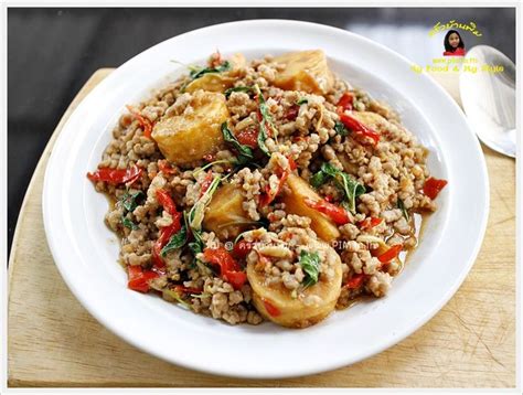 ครัวบ้านพิม กะเพราหมูสับเต้าหู้ไข่ อาหาร เครื่องเคียง สูตรทำอาหาร