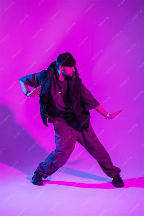 Premium Photo Fashionable Professional Dancer Guy In Fashion Outfit