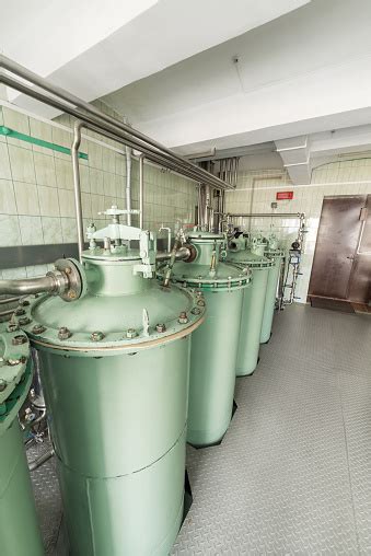 Unit Filtrasi Sistem Penyaringan Industri Untuk Cairan Foto Stok