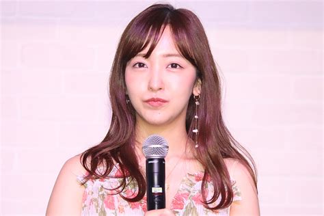 板野友美、夫の燕・高橋奎二の133球熱投初完封に感動「けけ、完封 お疲れ様！」 Encount