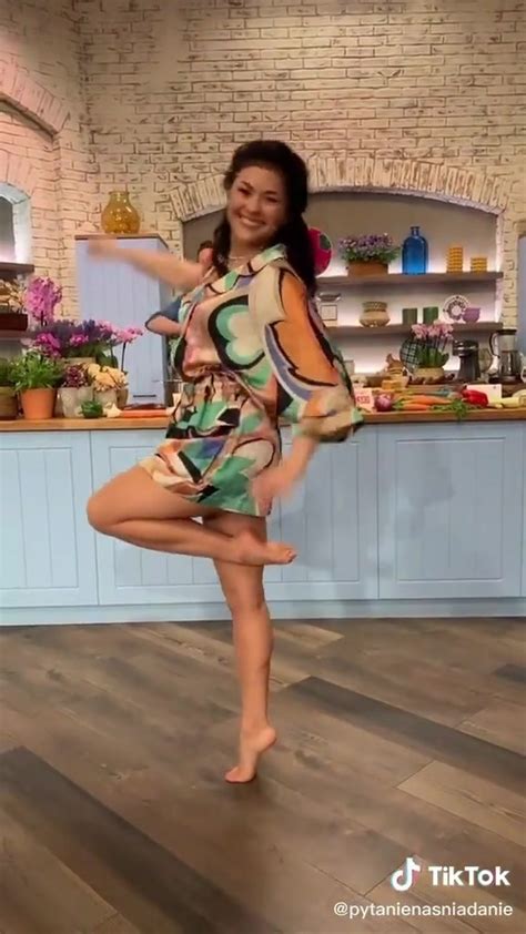 katarzyna cichopek s feet