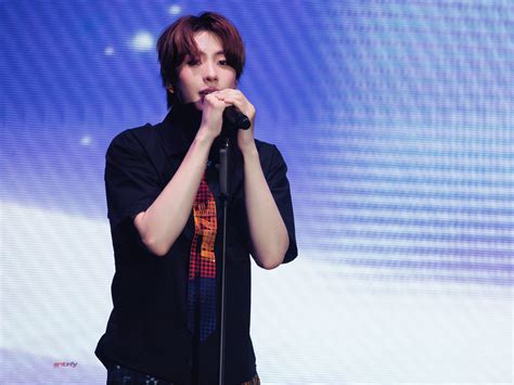 [잡담] 앤톤과 스탠딩 마이크 좋다 인스티즈 Instiz 연예 카테고리