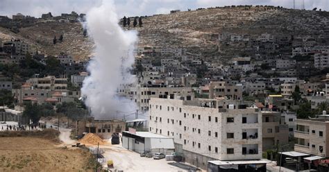Fiercest Fighting In Years Erupts In West Bank Camp 5 Palestinians Killed