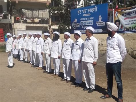 In Himachal Priyankas Parivartan Pratigya Rally Crowd Of Congress
